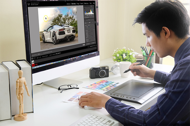 Outsource Automobile Image Editing Services - Flatworld Solutions