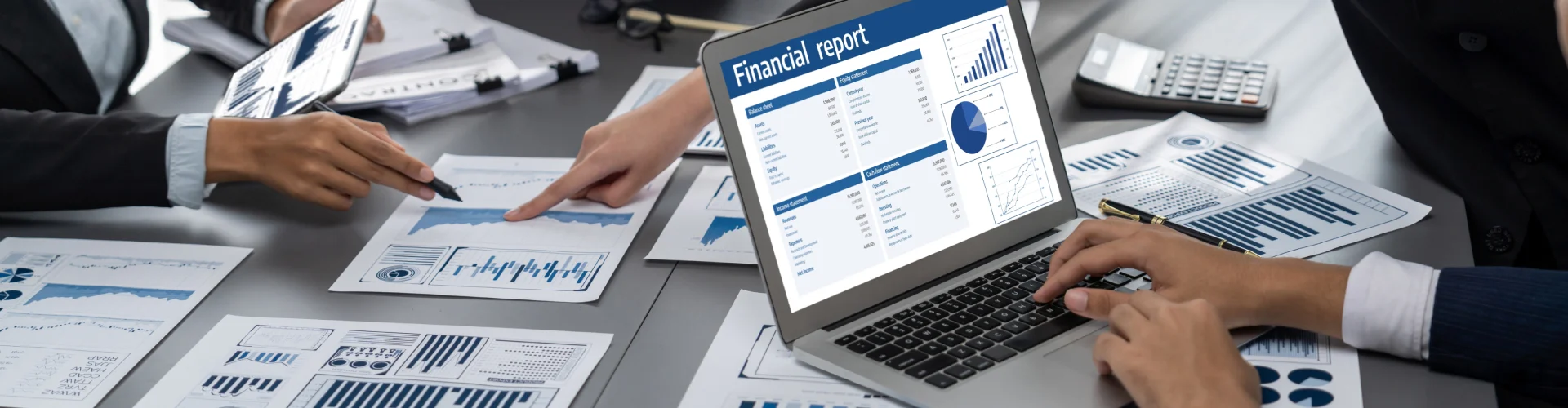Outsource Financial Reporting Services - Flatworld Solutions